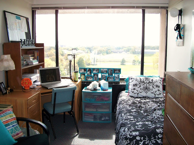 6 Tips for Keeping Your Dorm Room Organized Tips | ForRent