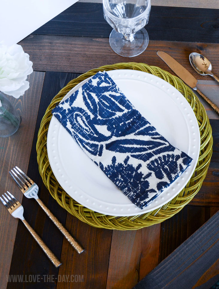 The Ultimate Guide to Setting the Perfect Table Tips | ForRent