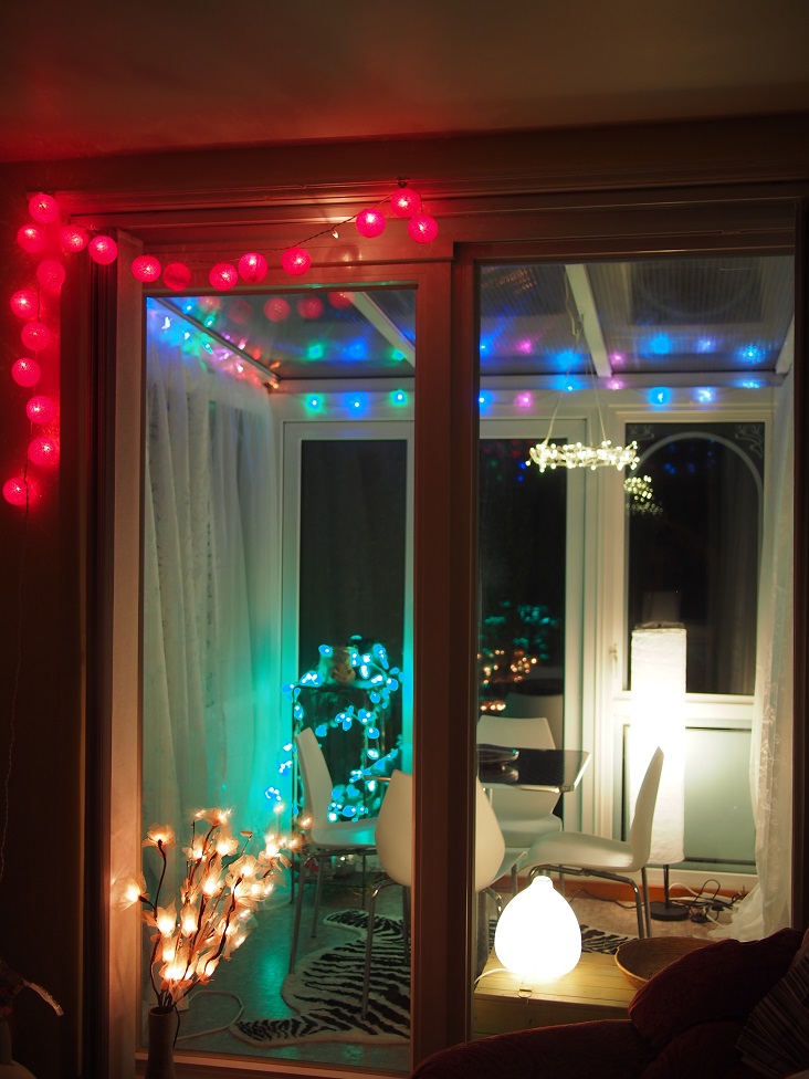 How to Light Up Your Space With Tiny Lights Tips | ForRent
