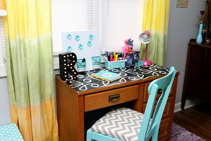 Low-Cost Ways to Update a Desk Tips | ForRent