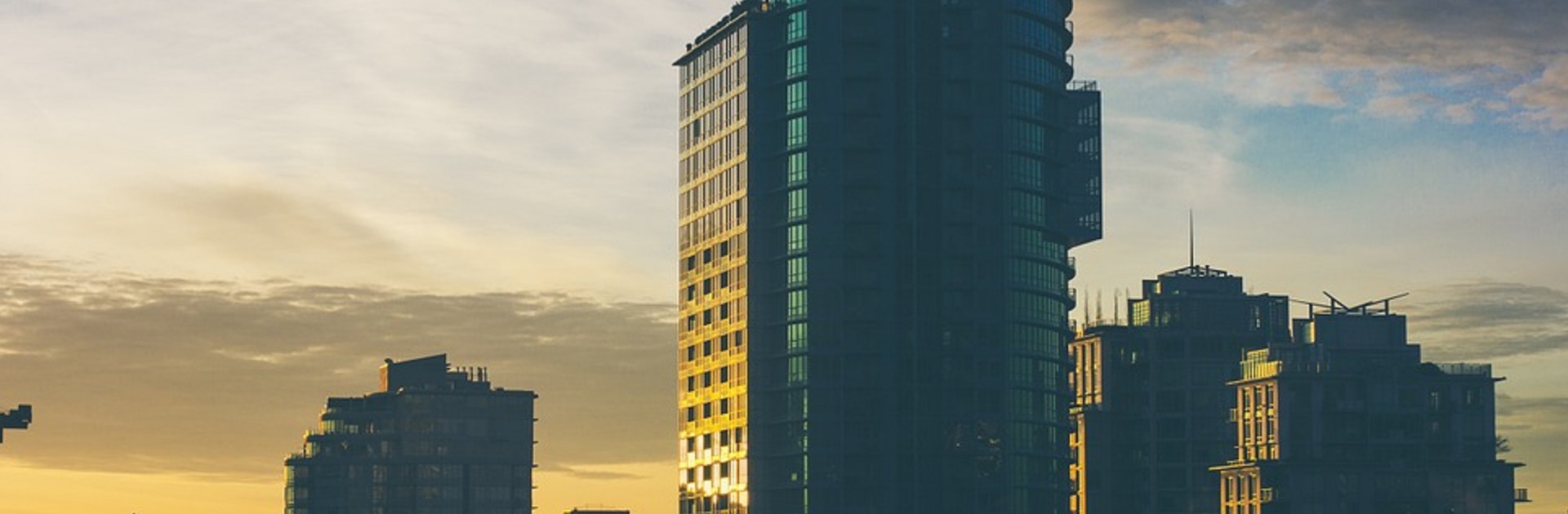 How to Use Technology to Socialize with Neighbors